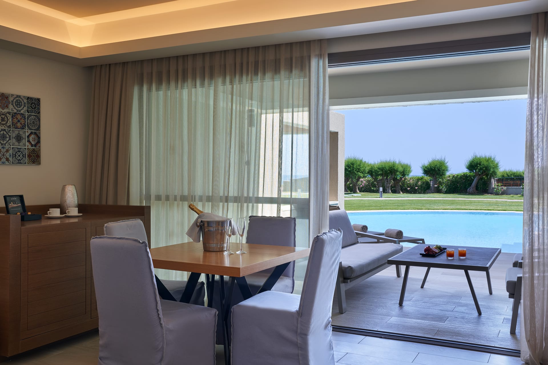 Premium Family Suite Swim-up Limited Sea View - Atlantica Aegean Blue ...