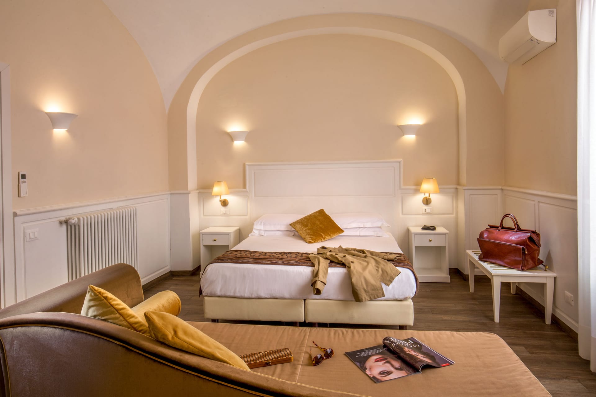 Two-Bedroom Apartment - Aenea Superior Inn Rome Italy | Book Online