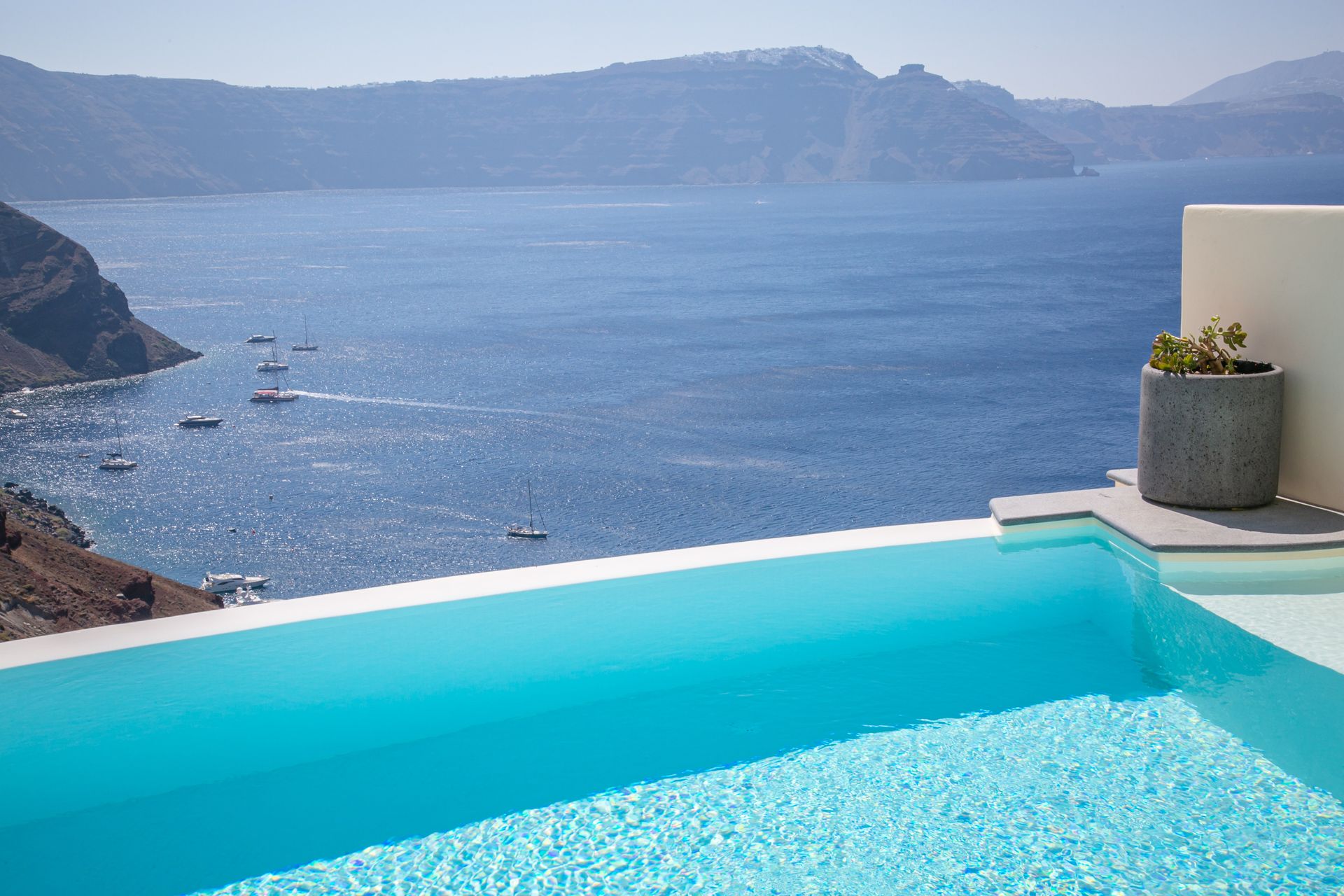 Three Bedroom Villa With Infinity Pool [Ioulia] - Aloia Villas ...