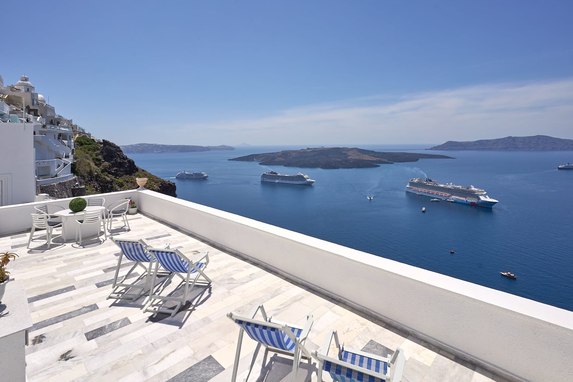 Amphitheater Cave Houses, Santorini, Greece | Book Online