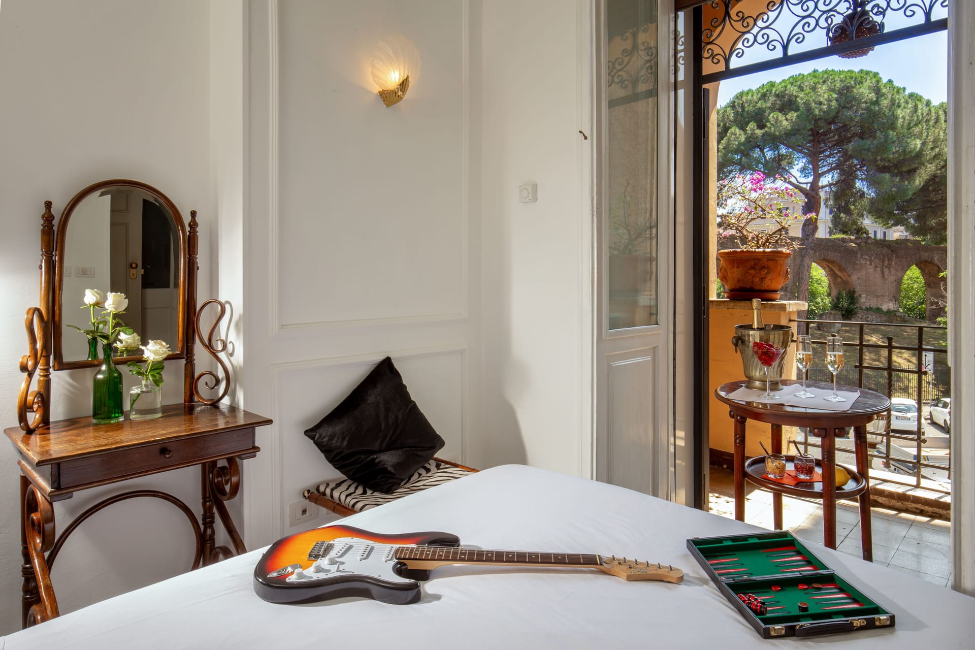 Quadruple Room - Hotel Emona Aquaeductus Rome, Italy | Book Online