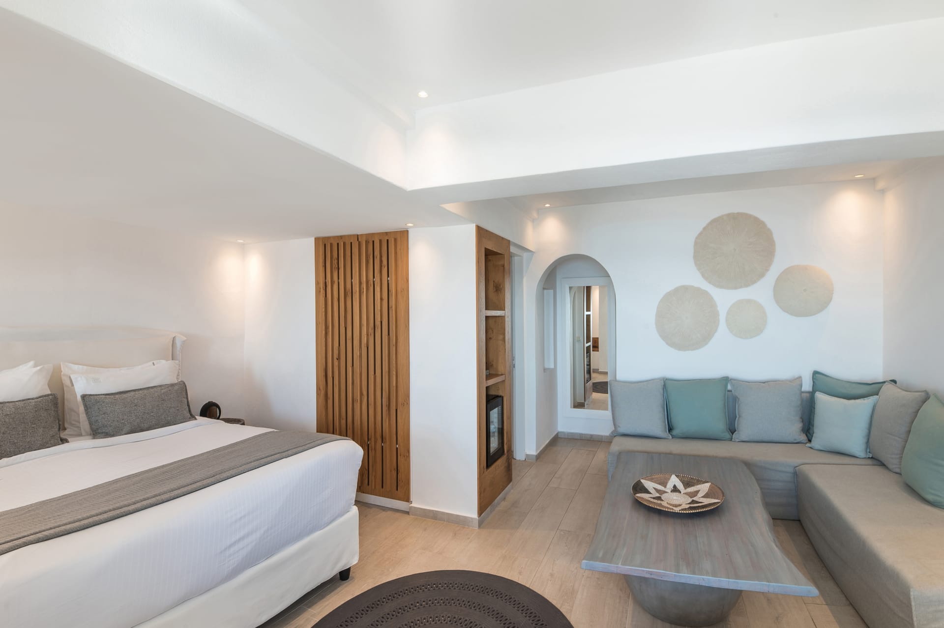 GRAND SUITE - Panoramic Caldera & Volcano Sea View - Private Terrace ...