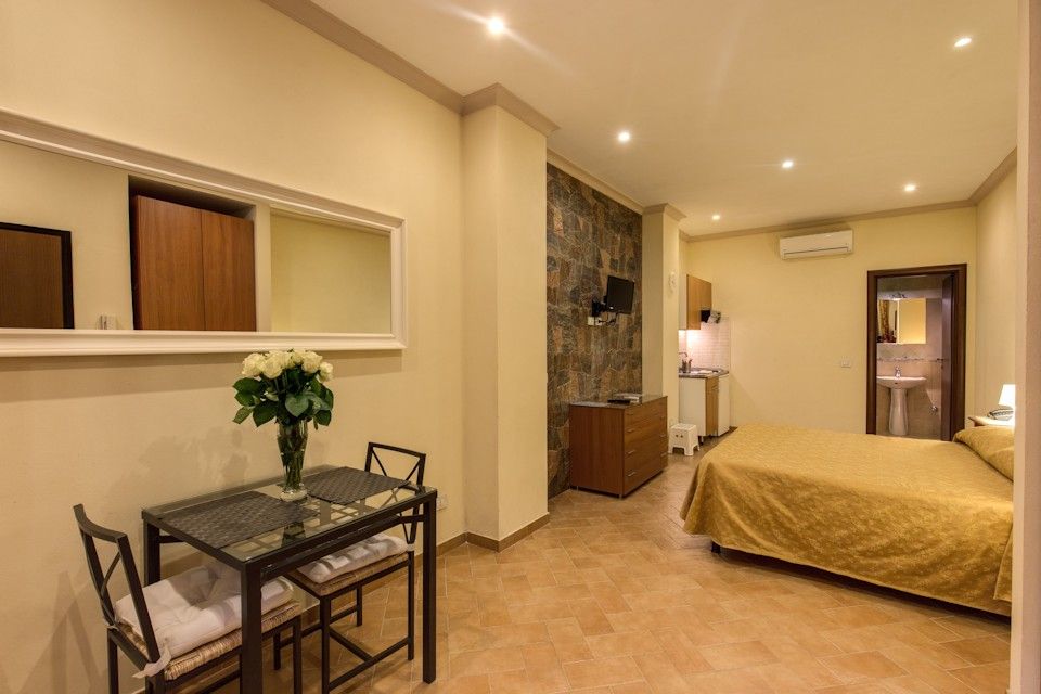 Studio Annex - Double Room - Artorius Hotel Rome | Book Online