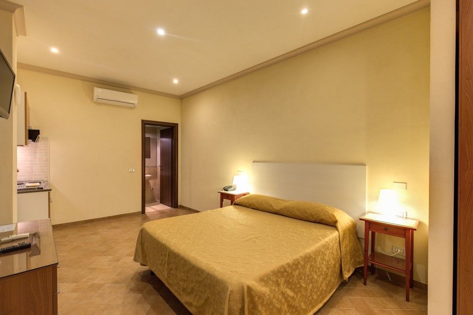 Studio Annex - Double Room - Artorius Hotel Rome | Book Online