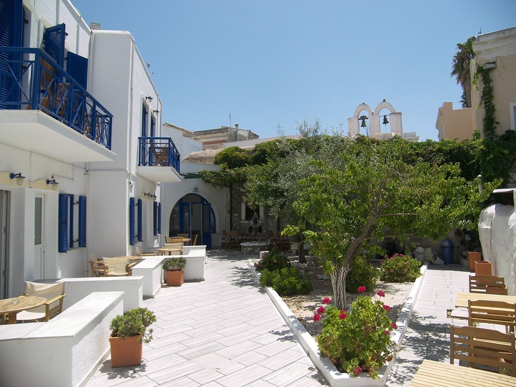 Captain Manolis Paros, Greece | Book Online