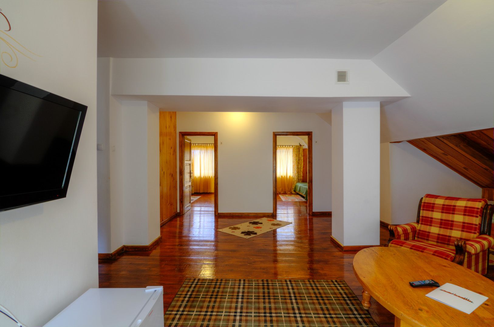 Moieciu Resort - Casa Dorina | Apartment - Cheile Gradistei Complex ...