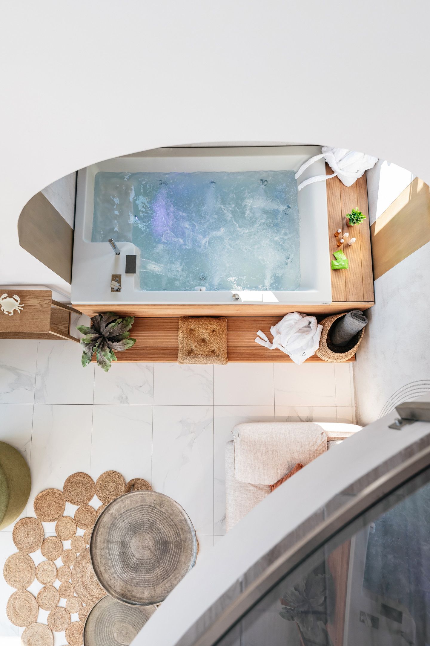 Duplex Suite Sea View | Indoor Jacuzzi - Cocooning Suites by Blue ...