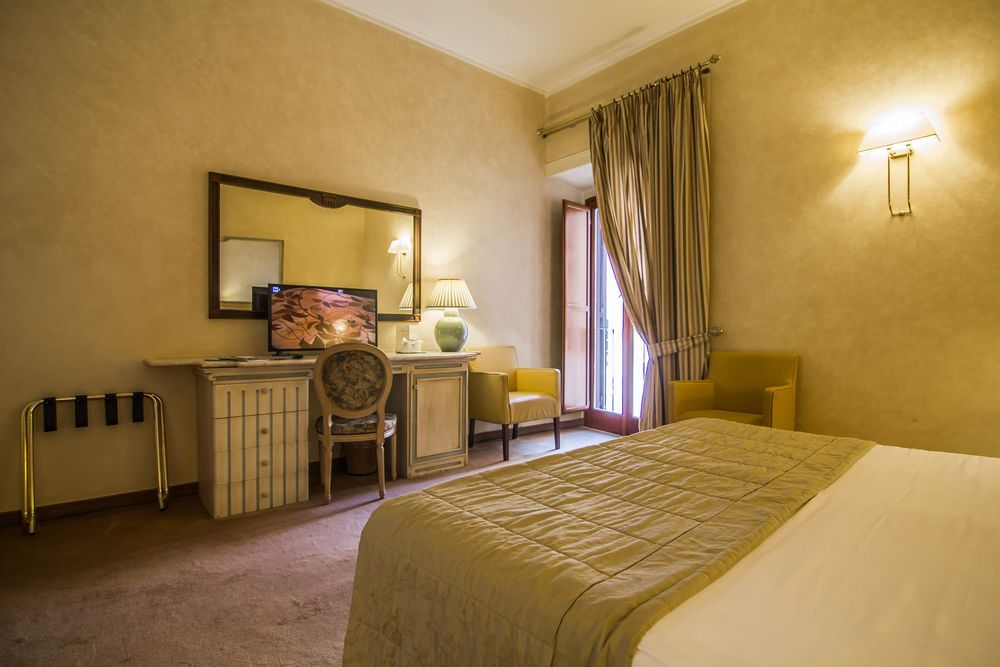 Colonna Palace Hotel Rome | Book Online