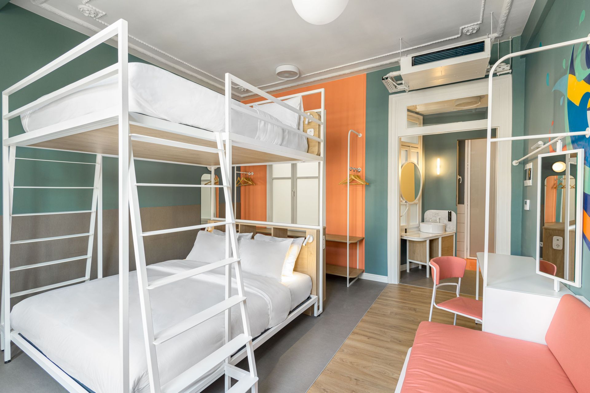 XL Loft Room - Colors Urban Hotel Thessaloniki | Book online