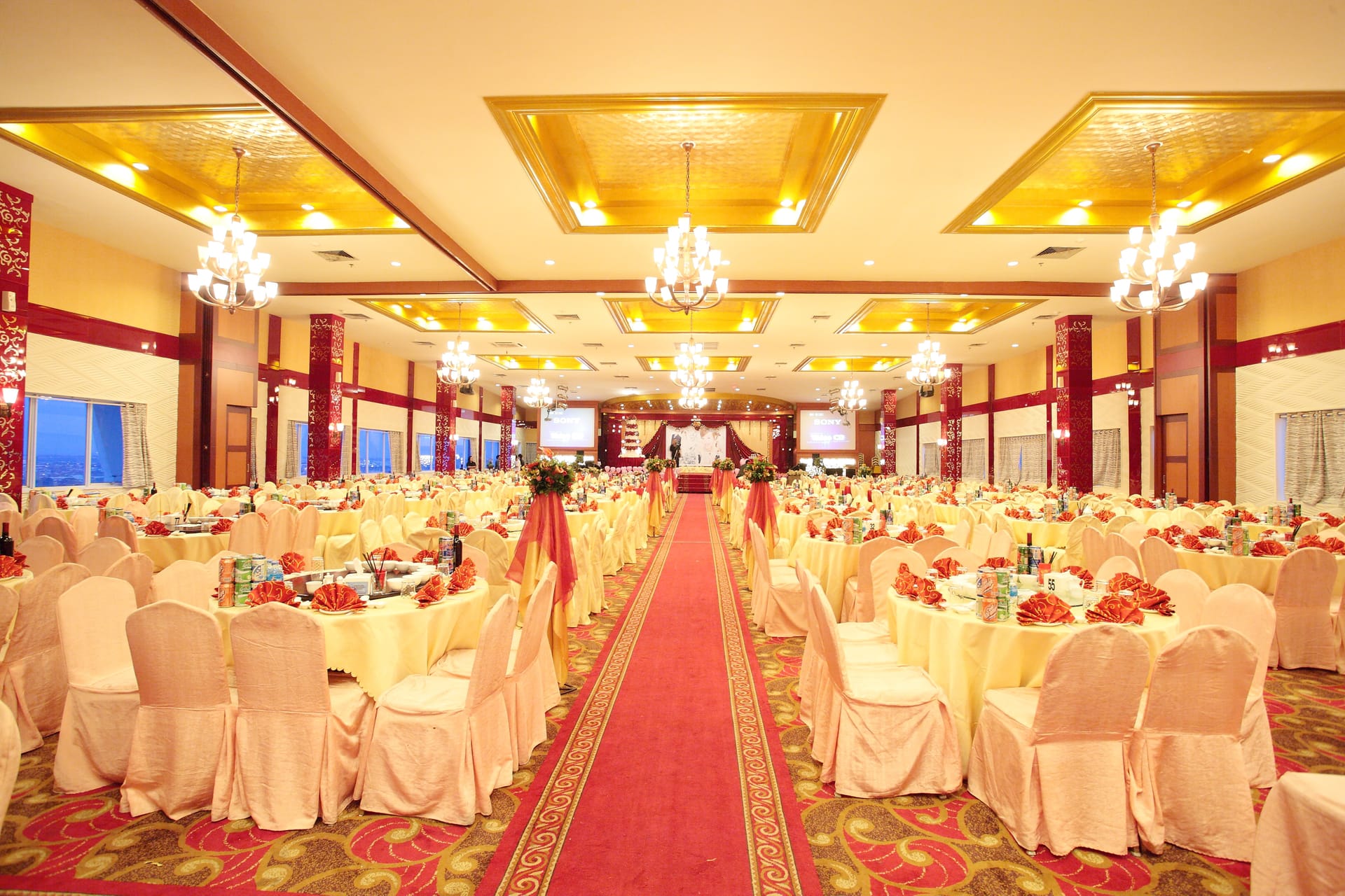 Crown Vista Hotel Batam I Official Hotel Online Booking - Best Rate ...