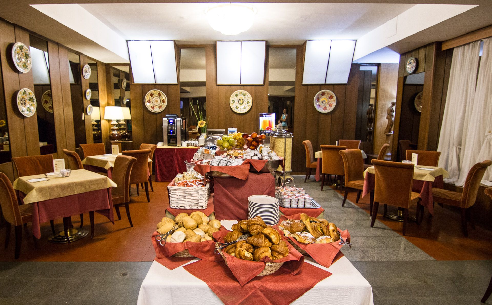 Delta Florence Hotel | Book Online