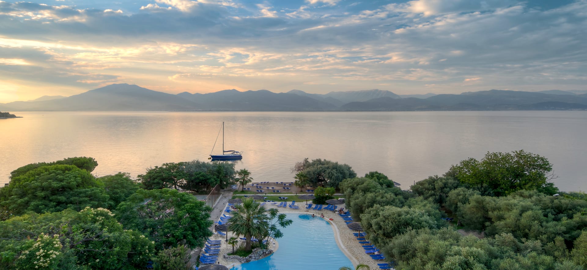 Florida Blue Bay, Psathopyrgos, Patra, Greece | Book Online