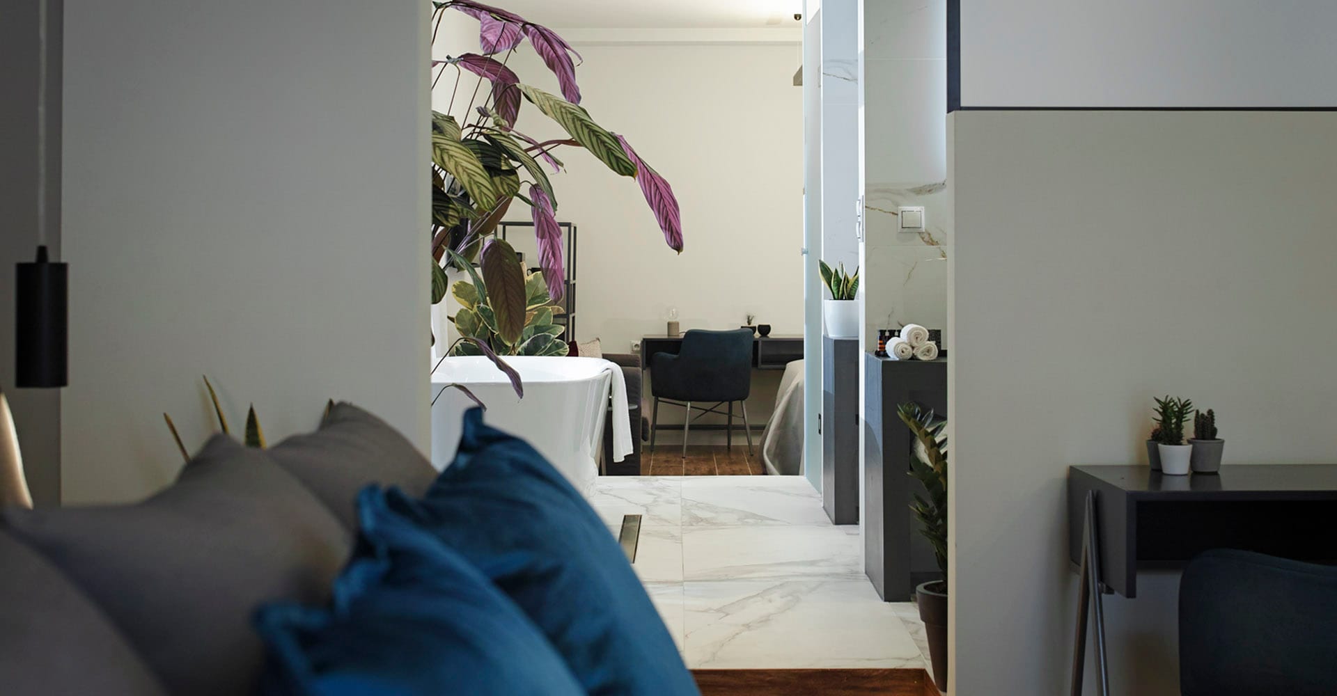 Signature Suite - The Gem Society Boutique Hotel & Spa, Athens, Greece ...