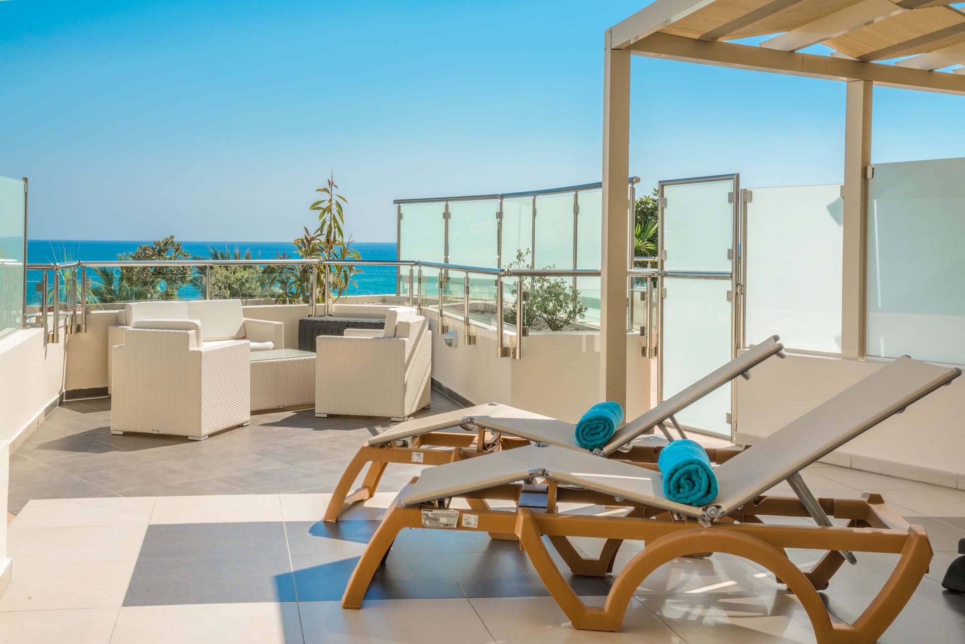 Golden Bay Beach Hotel, Larnaca, Cyprus | Book Online