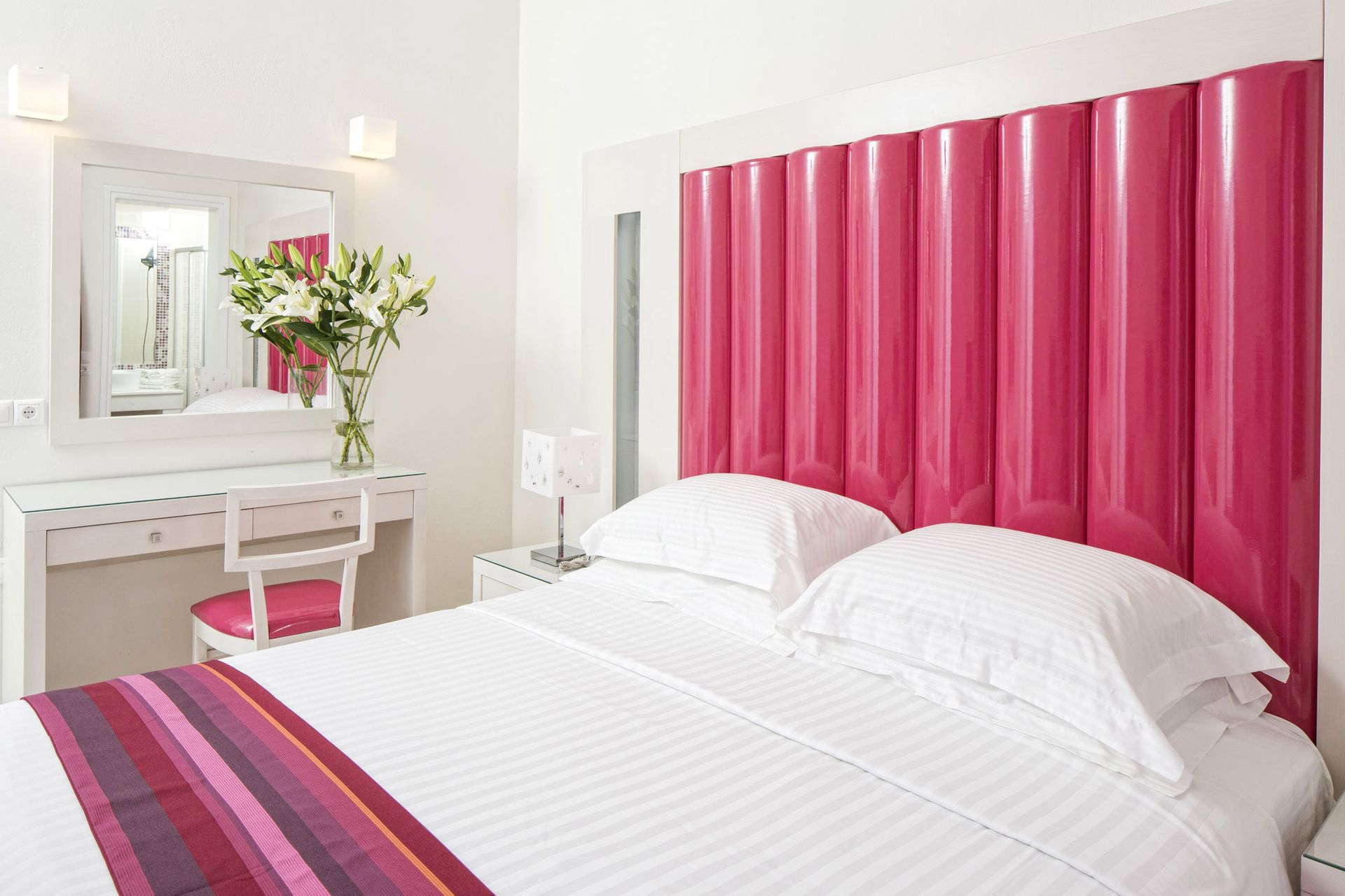 Standard Room with courtyard view - Grand Beach Hotel Mykonos, Greece I ...