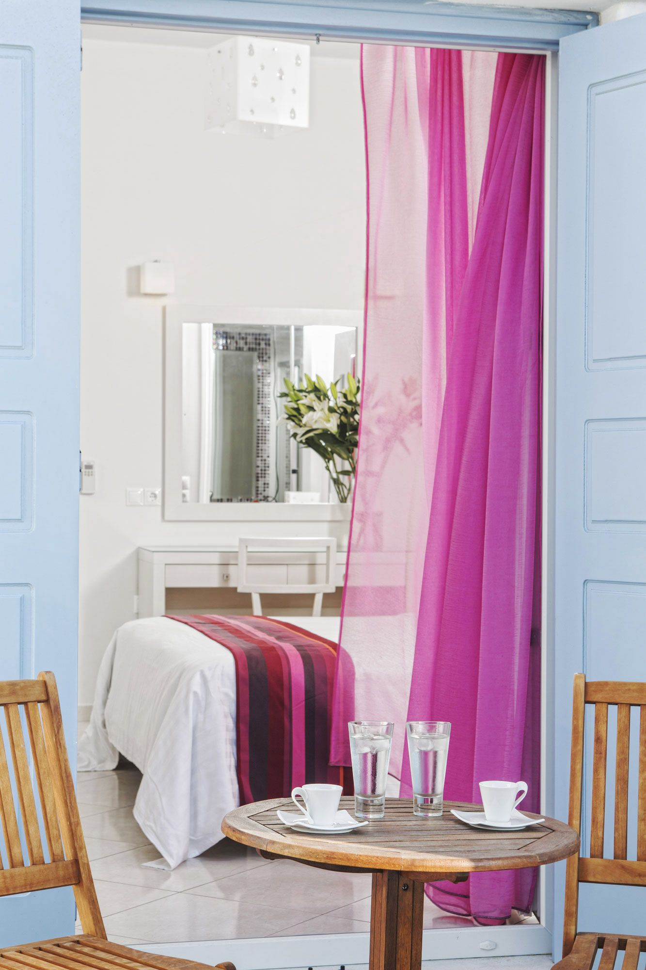 Standard Room with courtyard view - Grand Beach Hotel Mykonos, Greece I ...