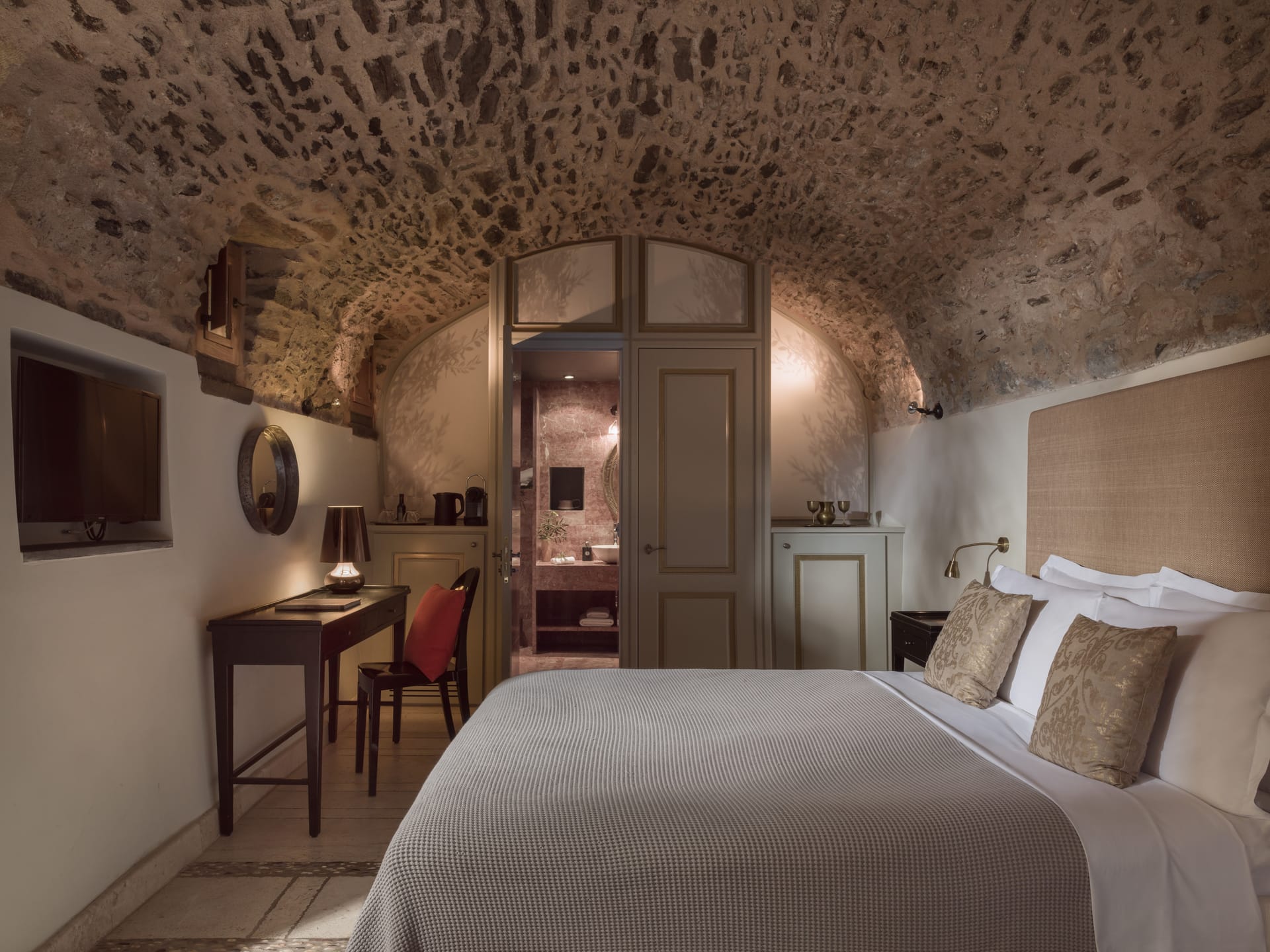 Byzantine Room - Kinsterna Hotel Monemvasia | Book Online