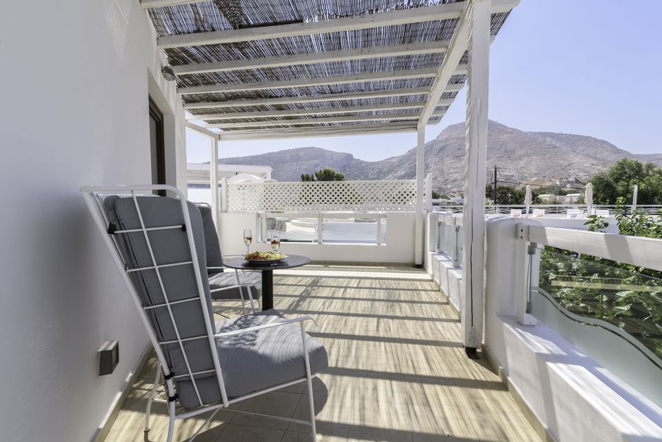 Royal Suite with private Jacuzzi - La Mer Deluxe Hotel & Spa Resort ...