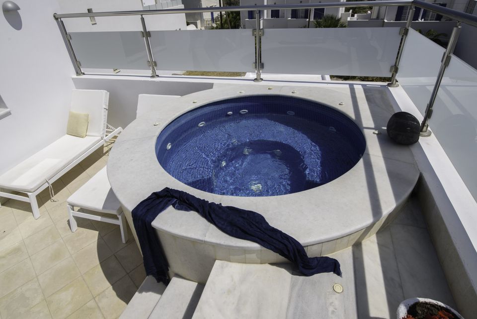 Royal Suite with private Jacuzzi - La Mer Deluxe Hotel & Spa Resort ...