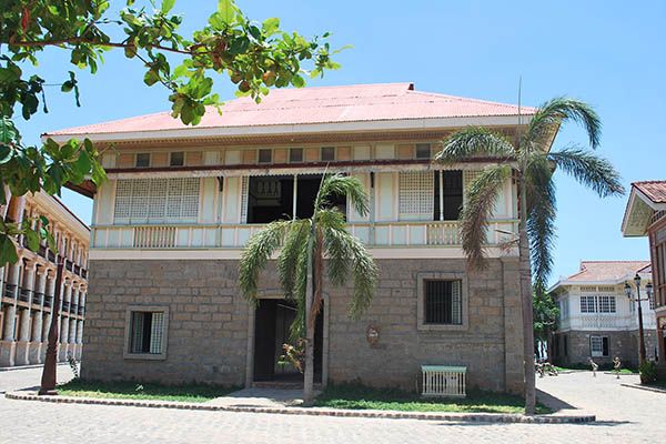 Casa Jaen 2 - Las Casas Filipinas de Acuzar - Book Online