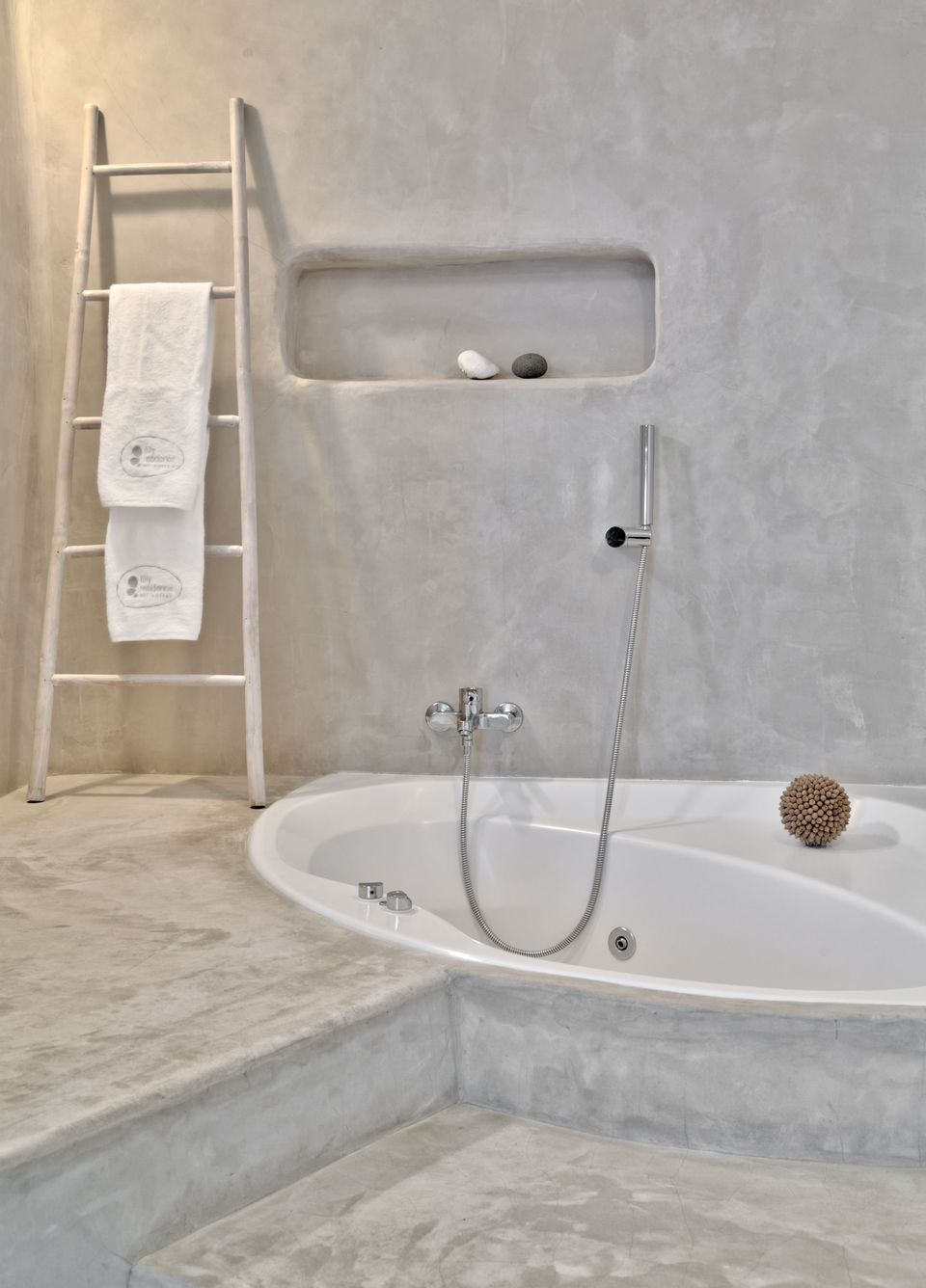 Ocean View Grand Terrace Suite Jacuzzi (500 sq.ft / 45m2) - Lilly ...