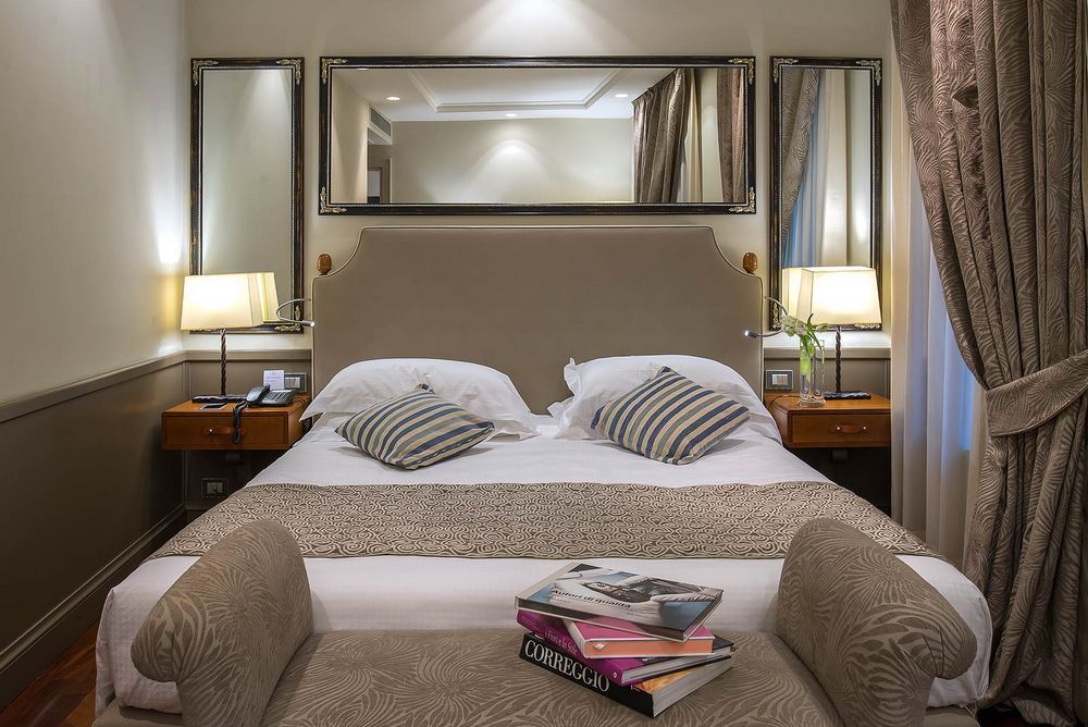 Lunetta Hotel Rome | Book Online
