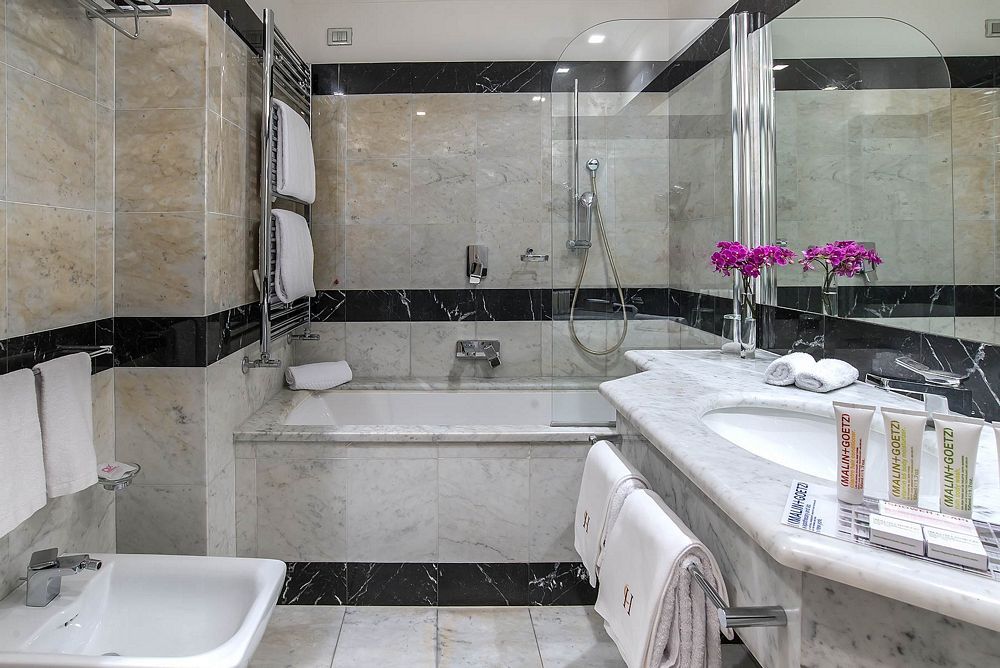 Lunetta Hotel Rome | Book Online