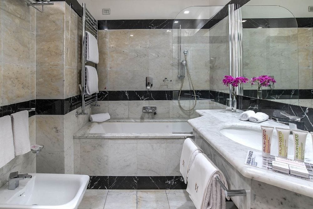 Lunetta Hotel Rome | Book Online