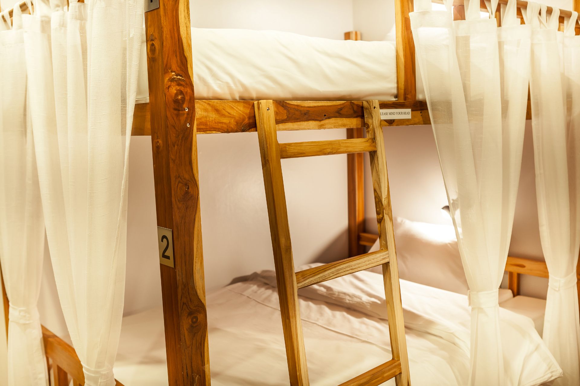 Private Room with 4 Beds & Private Bathroom - Metro Pratunam Boutique ...