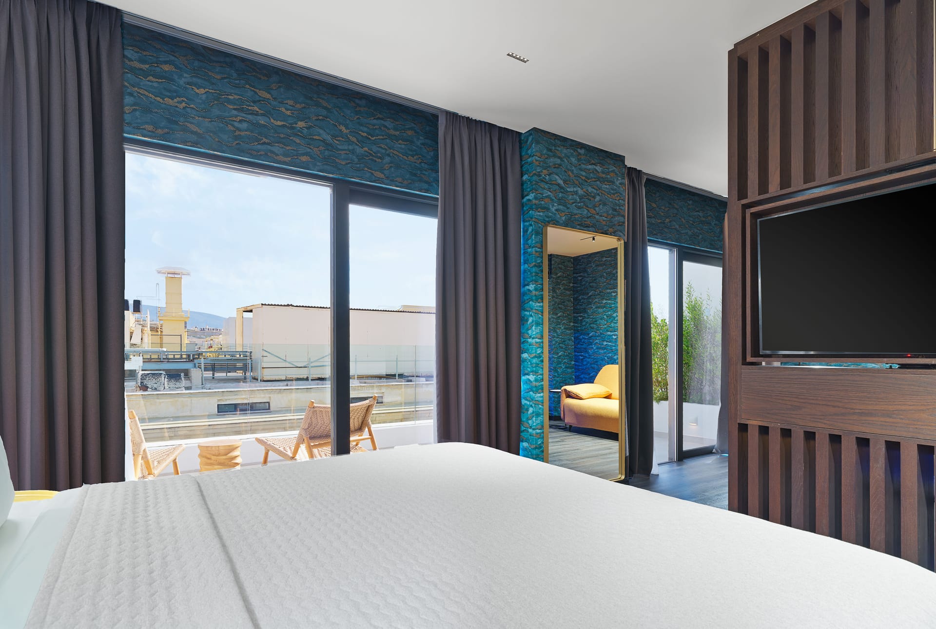 NYX Executive Suite with Lounge Access - NYX Esperia Palace Hotel ...