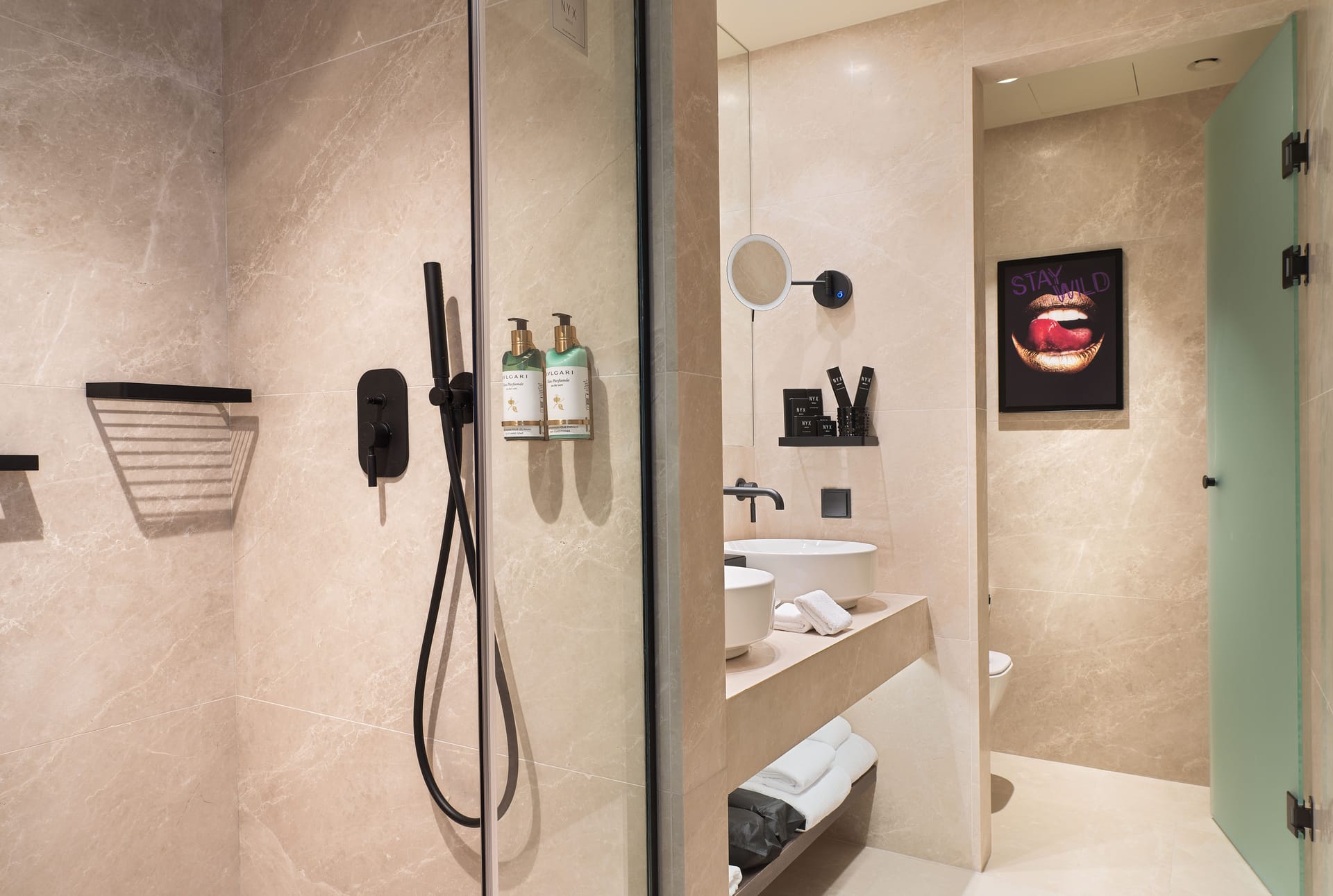 NYX Executive Suite with Lounge Access - NYX Esperia Palace Hotel ...