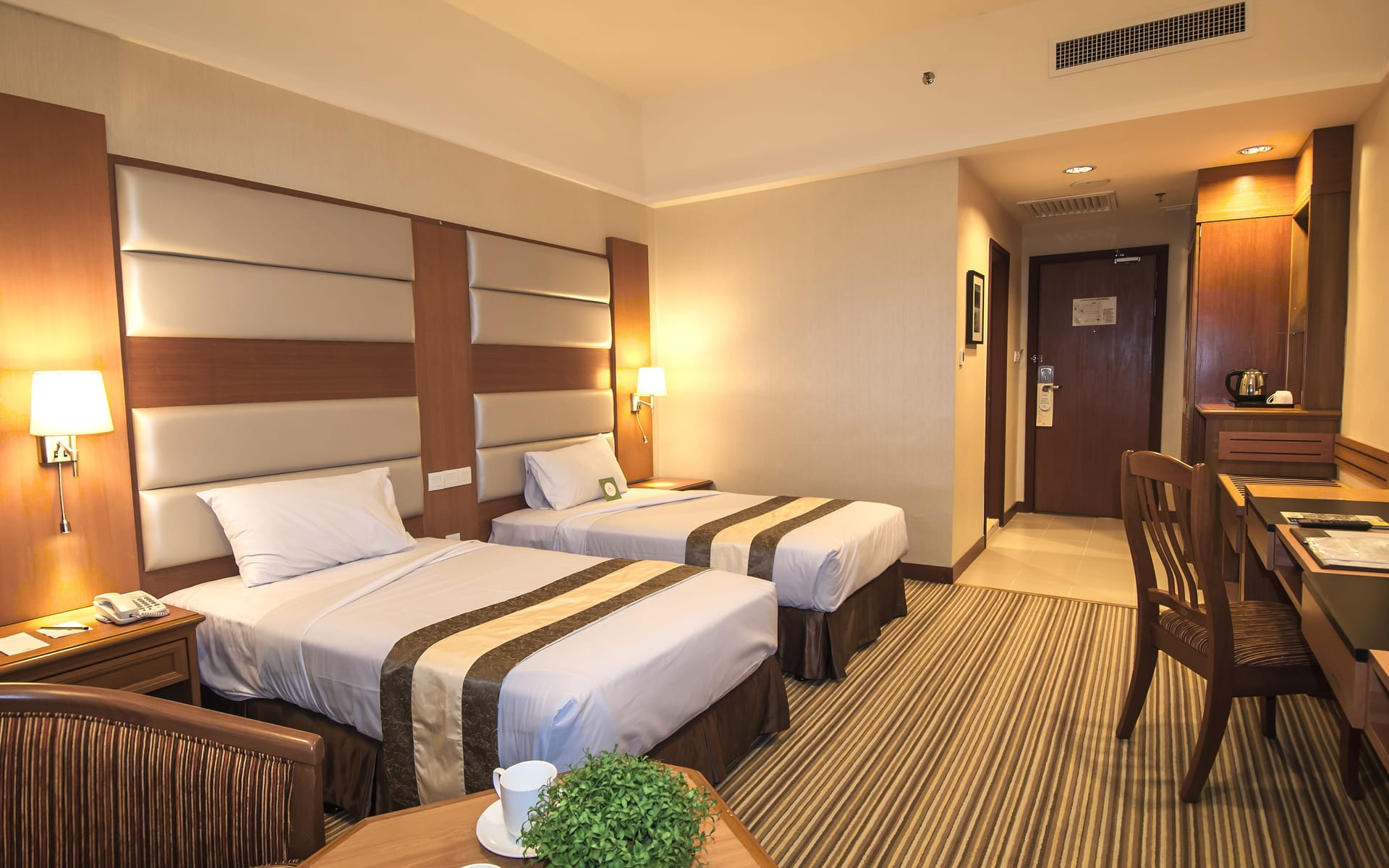 Fajar Superior Twin (No Window) - Pearl View Hotel, Malaysia | Book Online