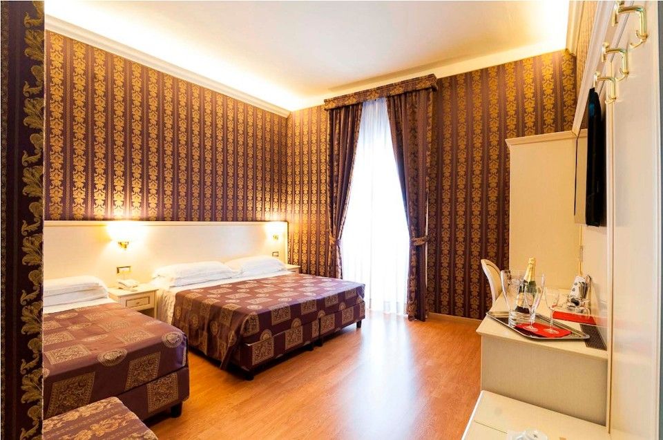 Annex Triple Room - Trevi 41 Hotel, Rome, Italy | Book Online