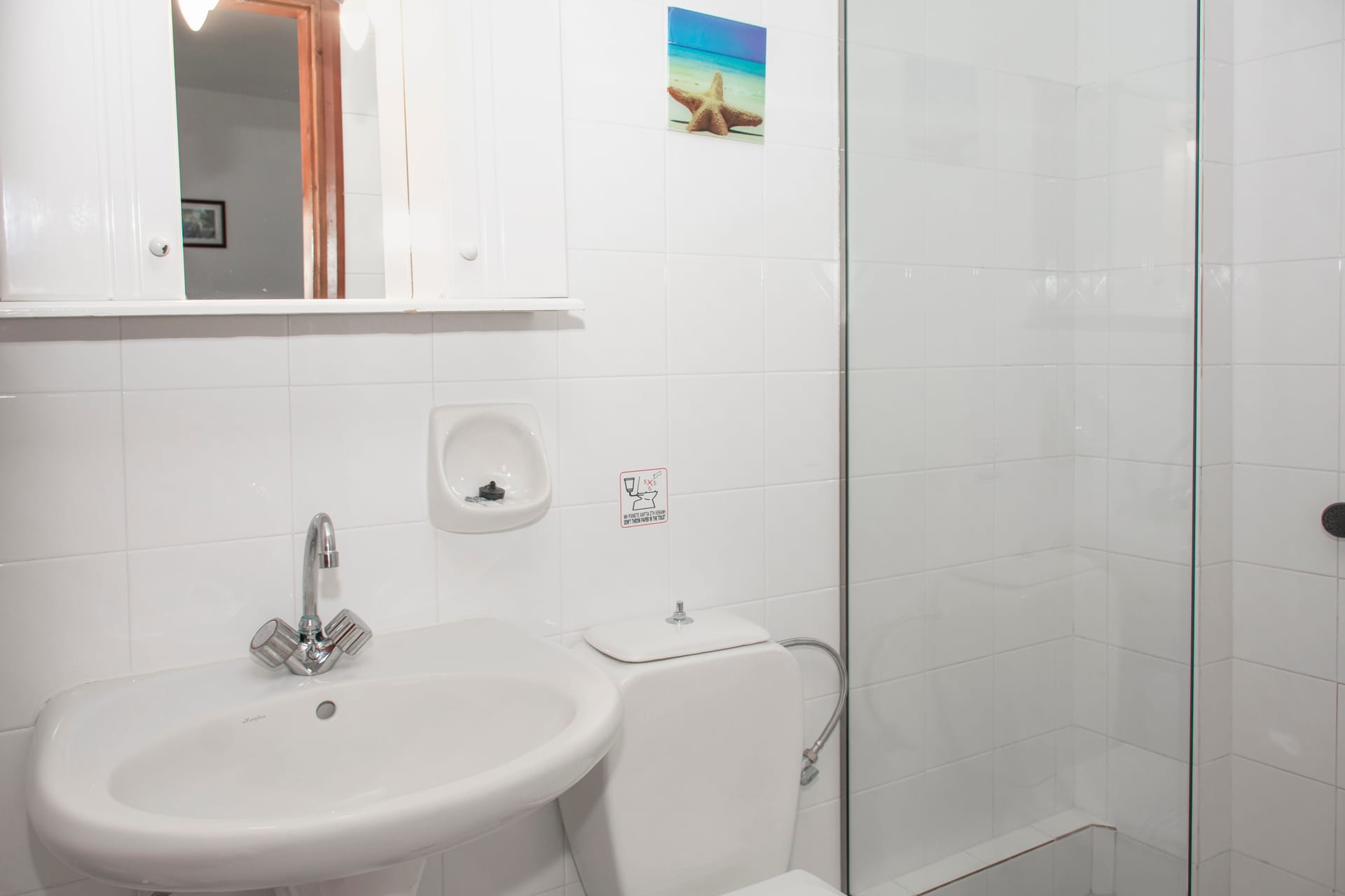 Standard DOUBLE/TRIPLE Room 30m2 - Revekka Rooms | Book Online