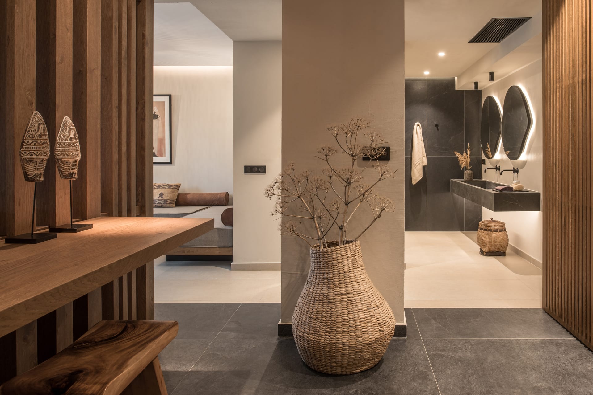 Jungle Suite - The Syntopia, Greece | Book Online