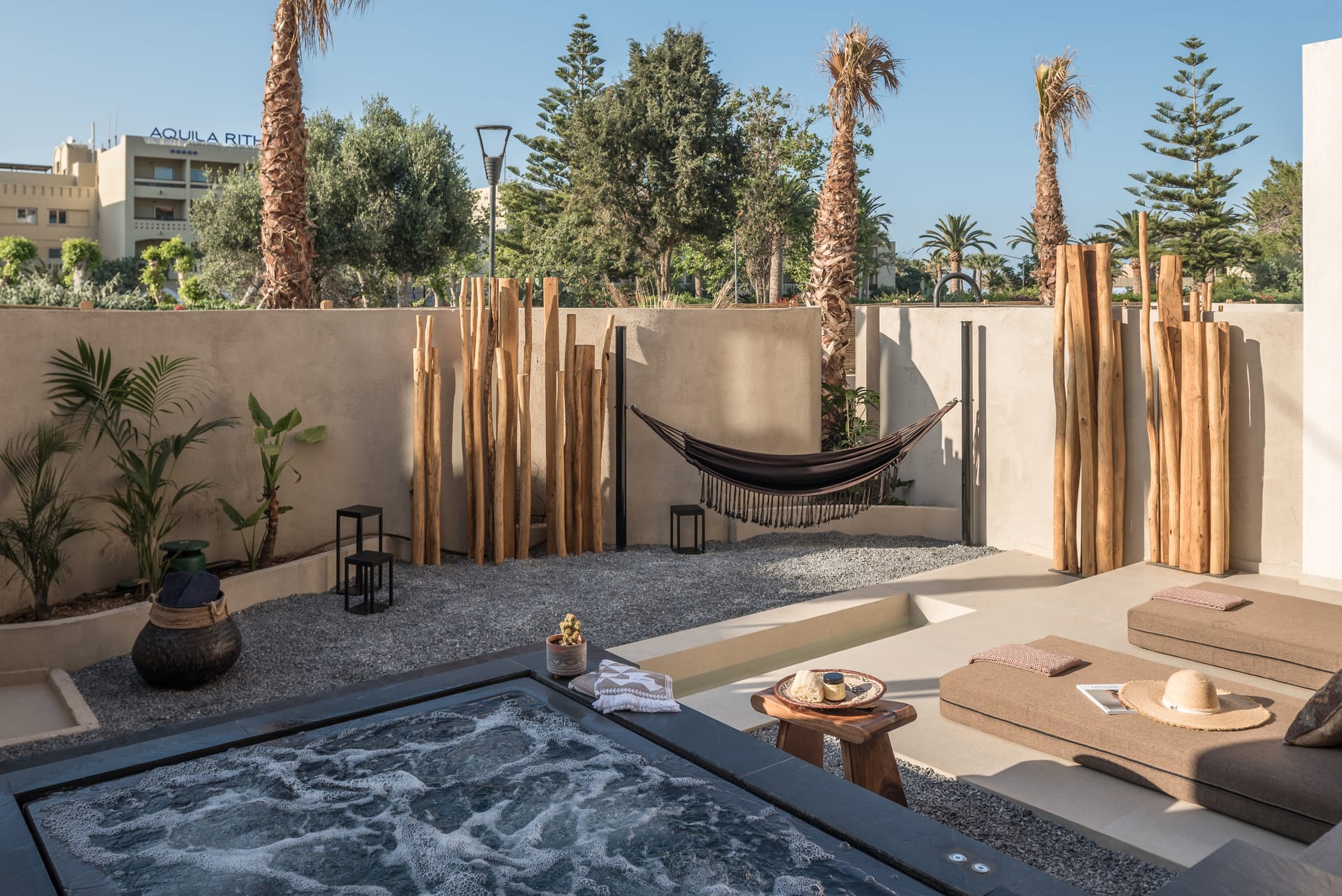 Jungle Suite - The Syntopia, Greece | Book Online