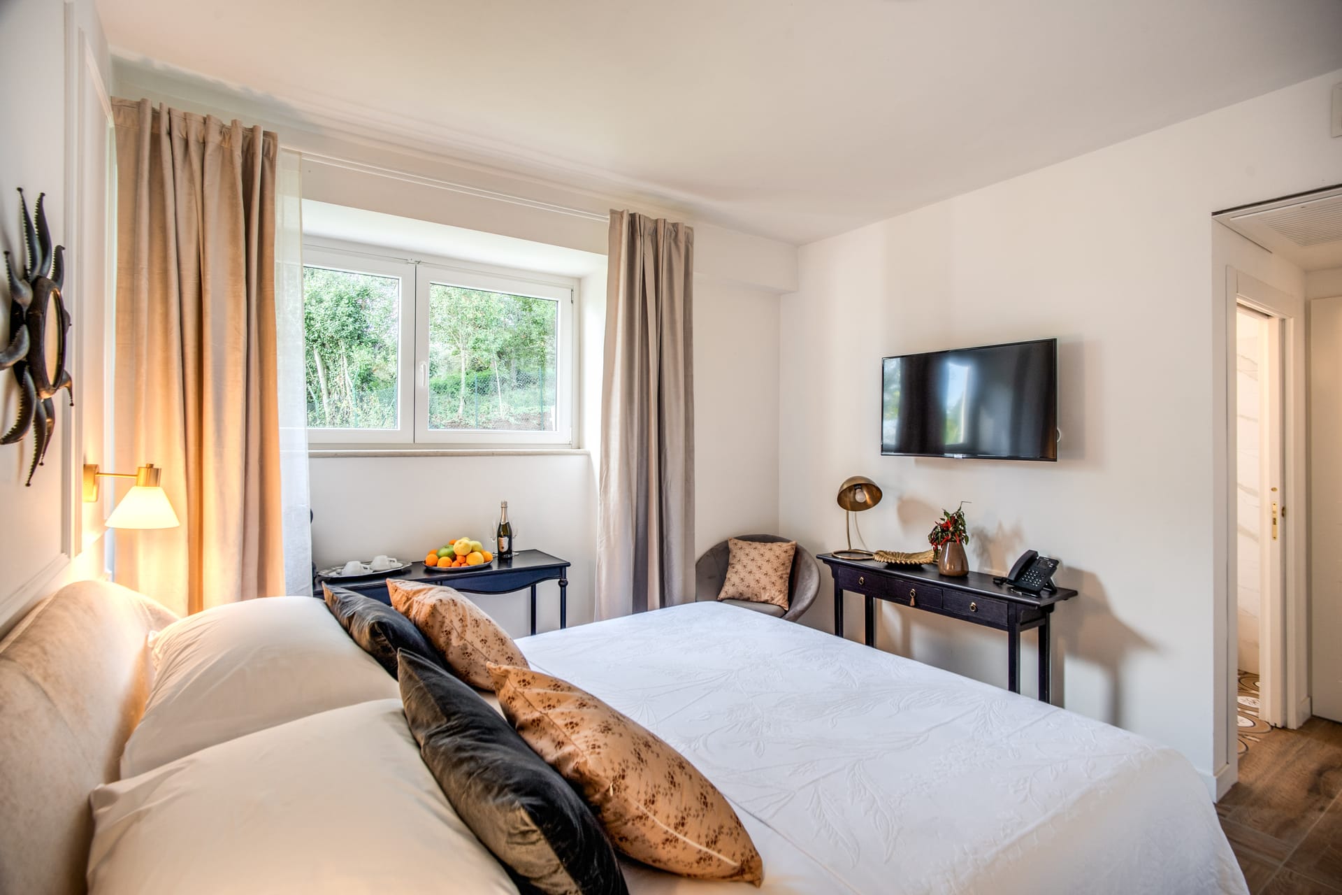 Double Room Disability Access - Vigna Caio Relais & Spa Bracciano ...