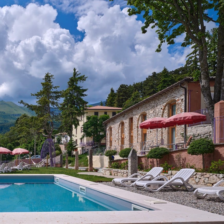 YONIK Garda Crown, Italy | Book Online