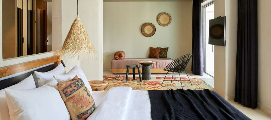 The Syntopia, Greece | Book Online